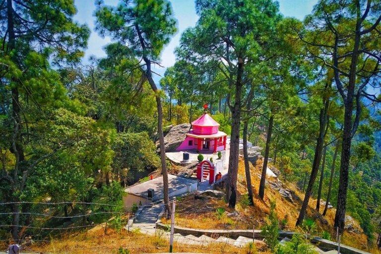 Kasar Devi Temple Mystery | Spiritual Place in Uttarakhand | UTT